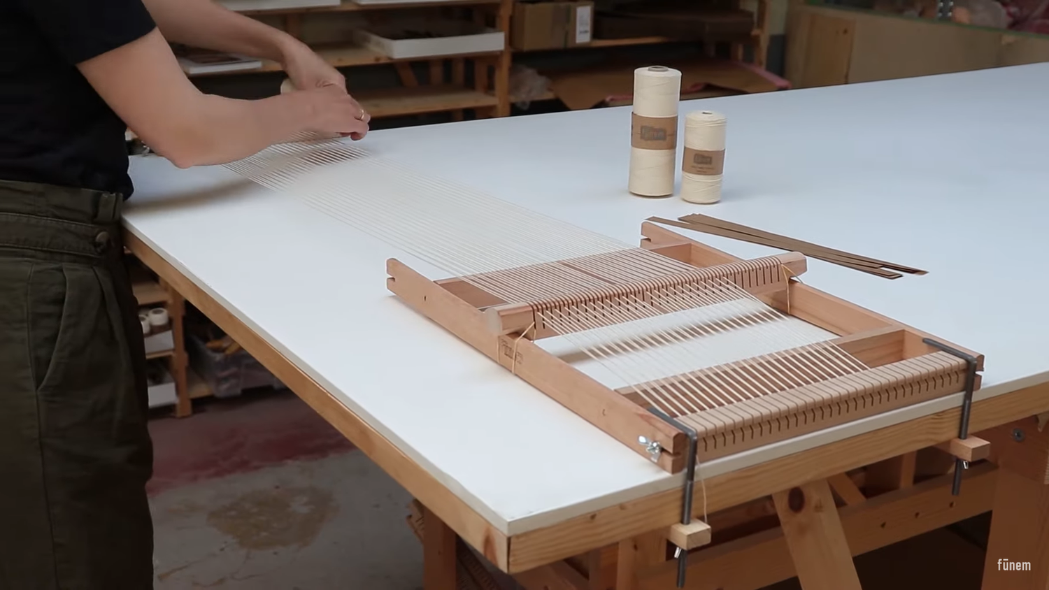 HOW TO EASILY MAKE WEAVINGS LONGER THAN THE FRAME – Fūnem Studio